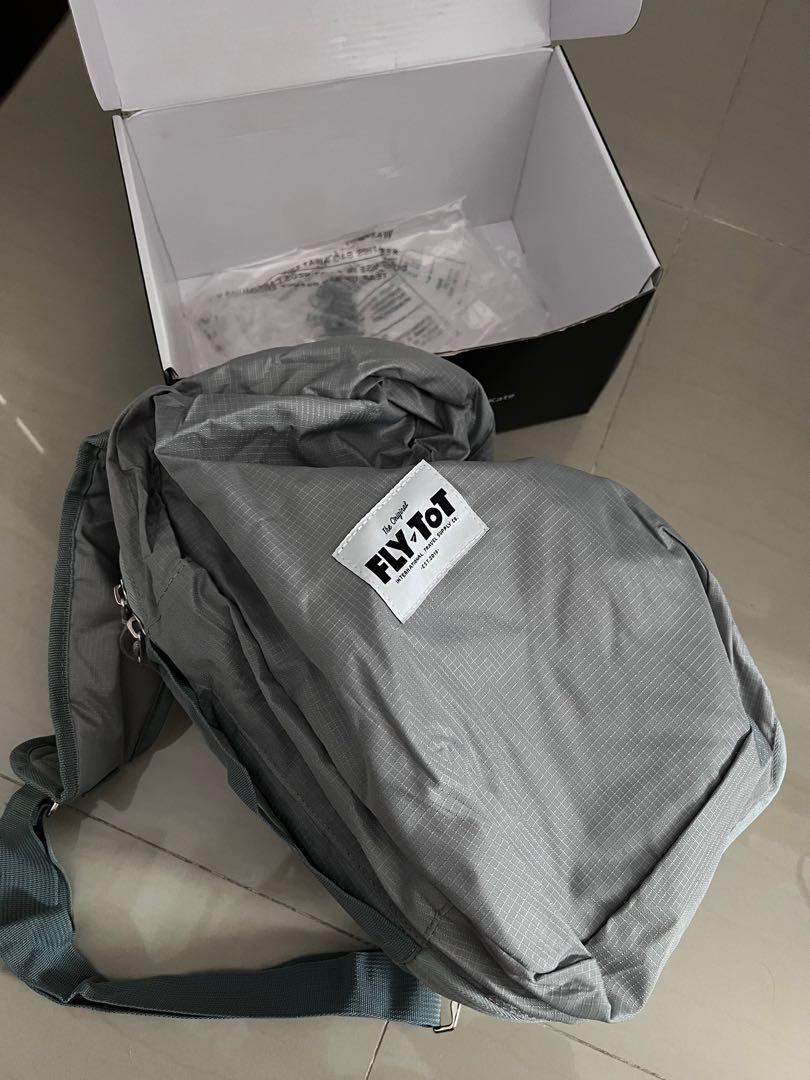 BNIB ORIGINAL FLY TOT 2.0 Airplane Cushion Includes Pump & Bag - FREE ...