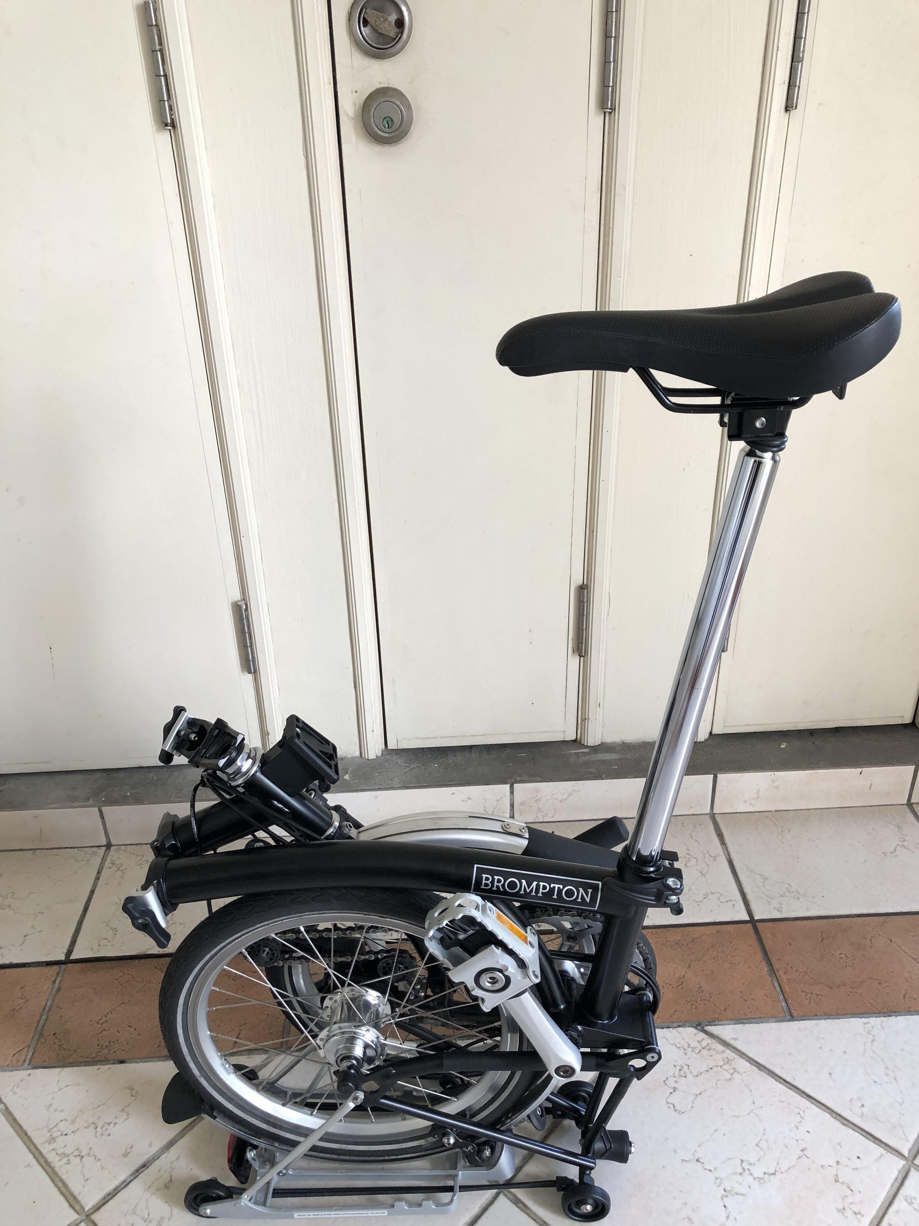 BROMPTON M6 L with rack / AUGUST 2021, Sports Equipment, Bicycles & Parts, Bicycles on Carousell