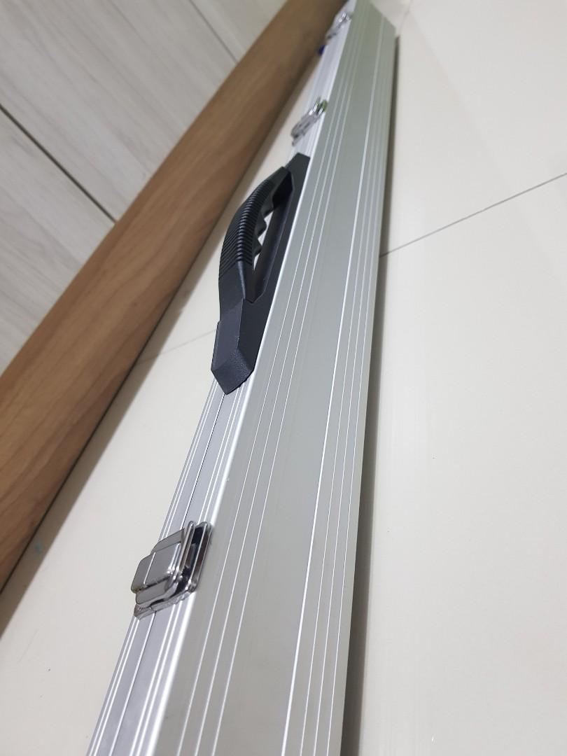 CM1 aluminium cue case, Sports Equipment, Other Sports Equipment and ...