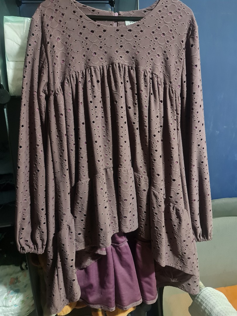 Eyelet Fishtail Top & Bubble Sleeve Polka Top, Women's Fashion, Tops ...