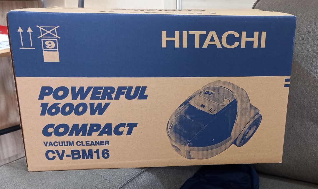 Hitachi Compact Powerful Vacuum Cleaner, TV & Home Appliances, Vacuum ...