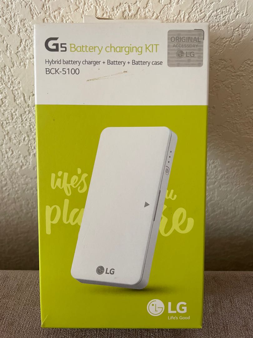 全新 LG Power Bank 充電器, 手提電話, 電話＆平板電腦配件, 電池及充電器 - Carousell