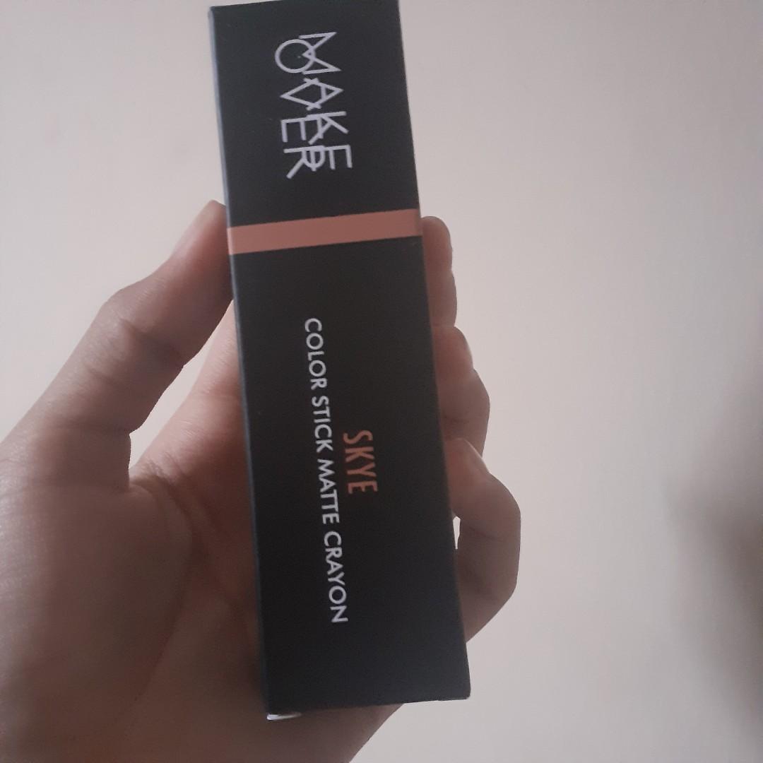 Makeover lip crayon 105 skye, Kesehatan & Kecantikan, Rias Wajah di ...