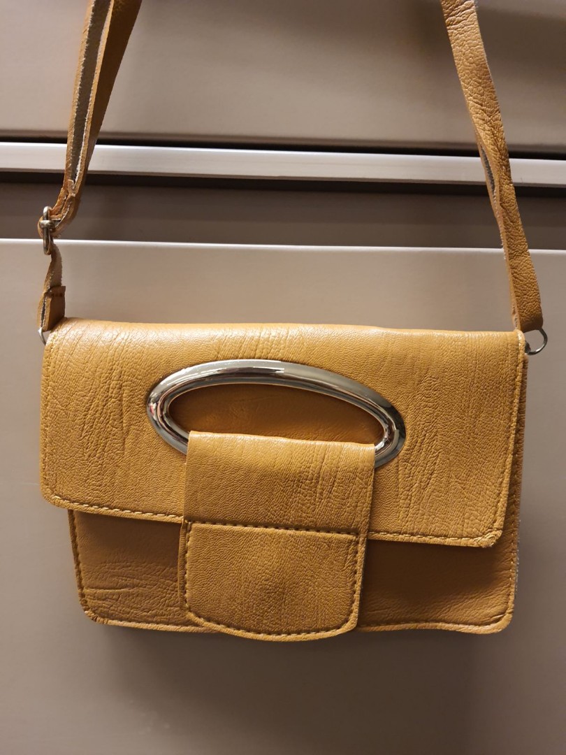 Memo Ladies Bag, Women's Fashion, Bags & Wallets, Cross-body Bags on ...