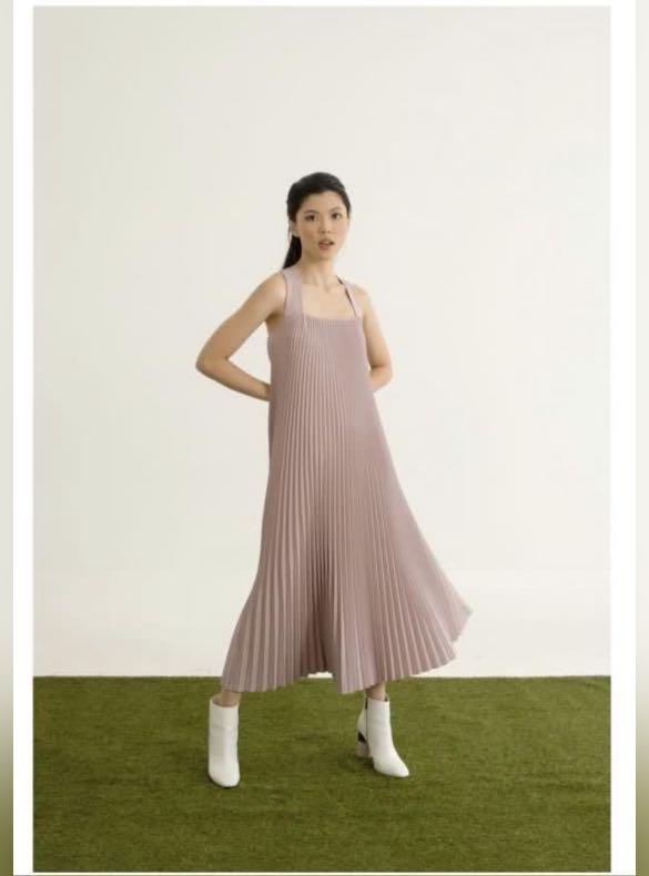 Official Claude Kimo Dress, Women's Fashion, Dresses & Sets, Dresses on ...