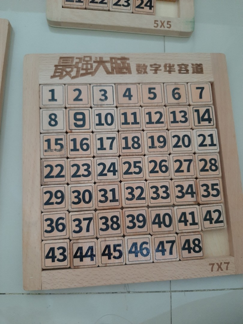 Papan angka 7 x 7, Toys & Collectibles, Permainan Papan & Kartu di ...