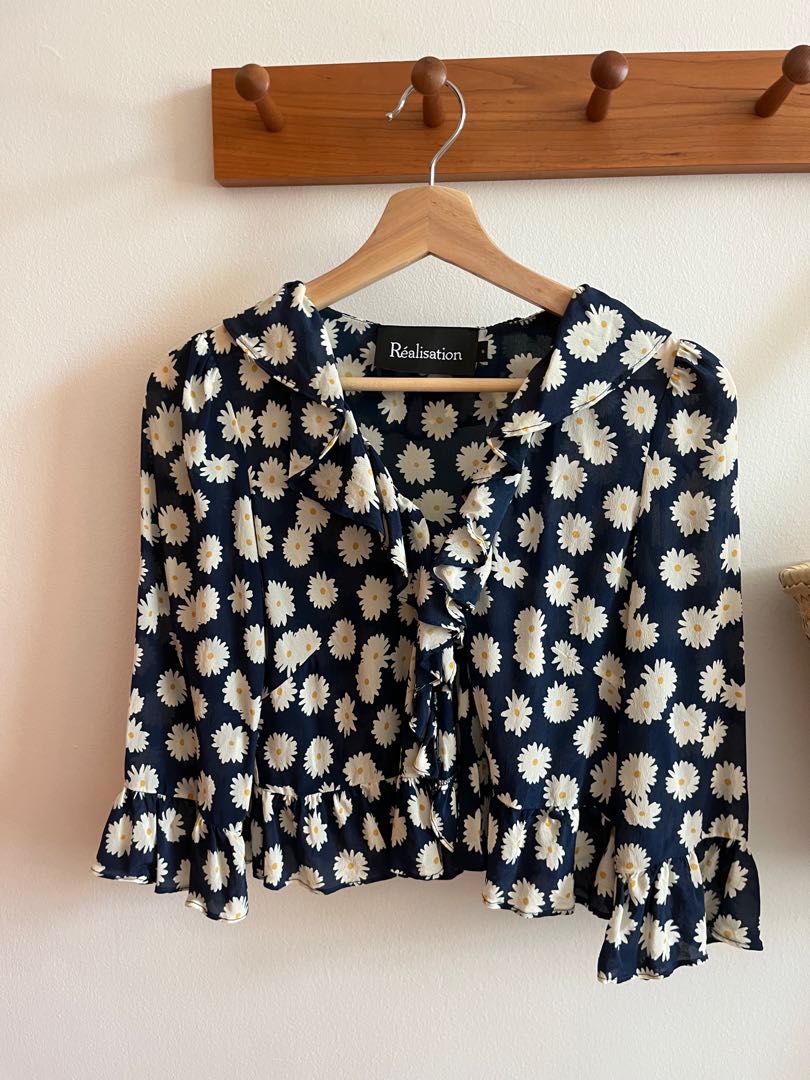 Realisation Par Floral Top, Women's Fashion, Tops, Blouses on Carousell