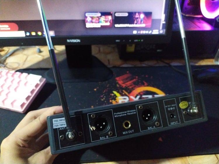 SHURE SG-800 Wireless Microphone FOR SALE!, Audio, Microphones on Carousell