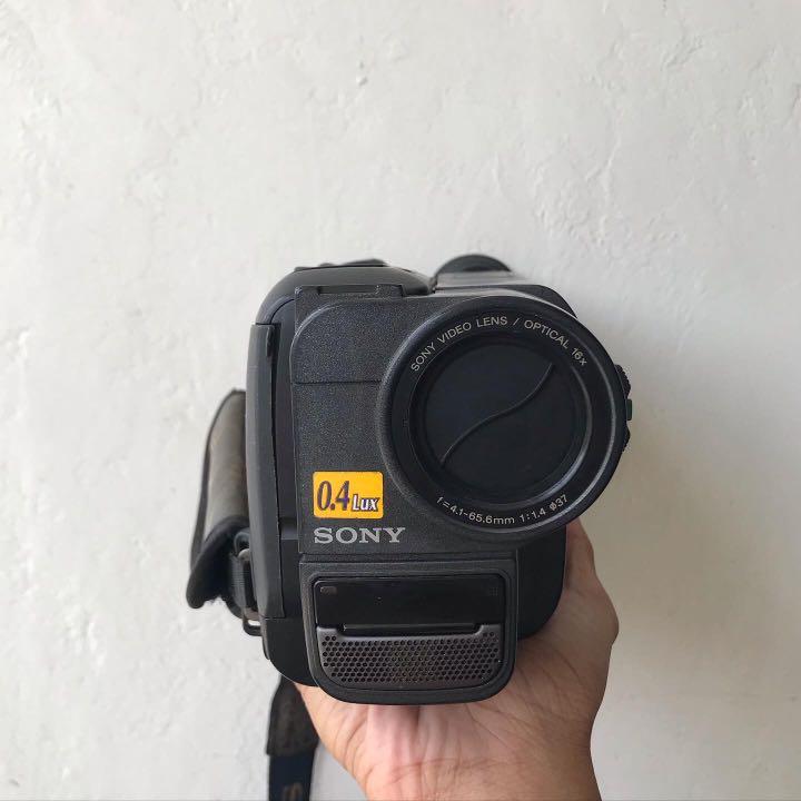 Vintage Camcorder Sony Handycam Vision CCD-TRV15 NTSC Video8 XR 64x ...