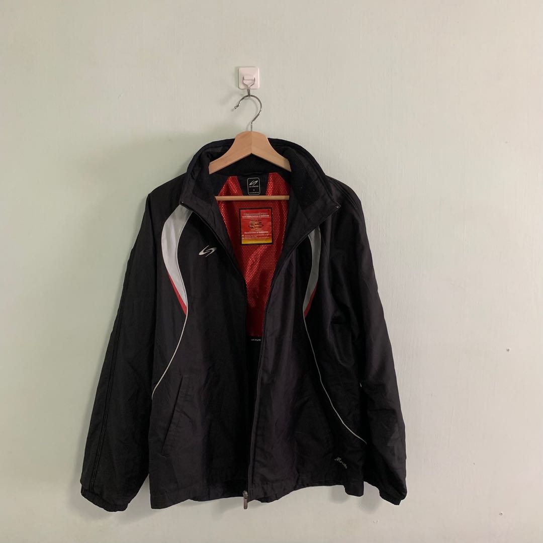 SSK Heat Generating Jacket, Men's Fashion, Coats, Jackets and Outerwear ...