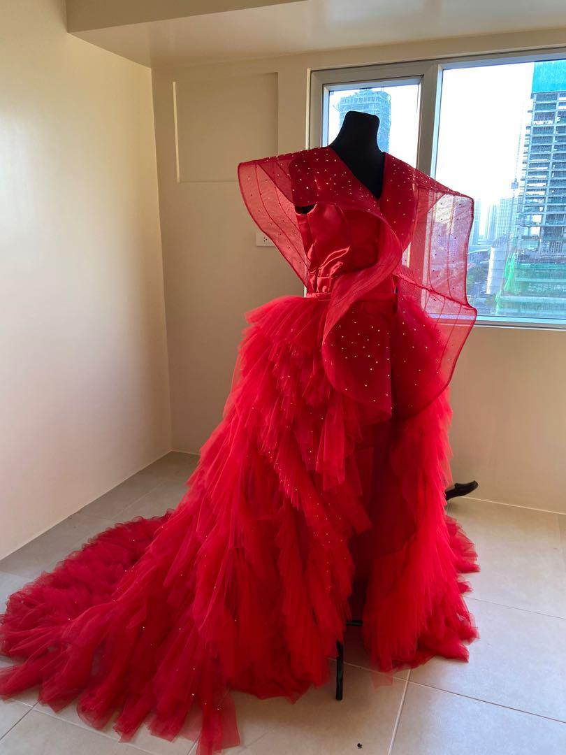 Trendy Detachable Raffle Gown, Women's Fashion, Dresses & Sets, Evening ...