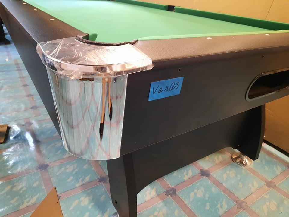 4x7 FT. JUNIOR BILLIARD TABLE WITH COMPLETE ACCESSORIES, Sports ...