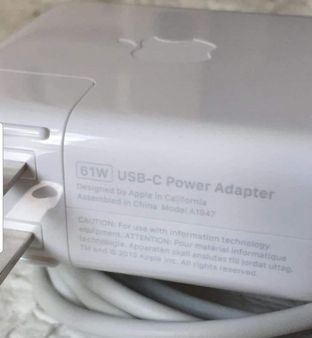 Apple 61w wall Adapter and 2m cable , Computers & Tech, Parts ...
