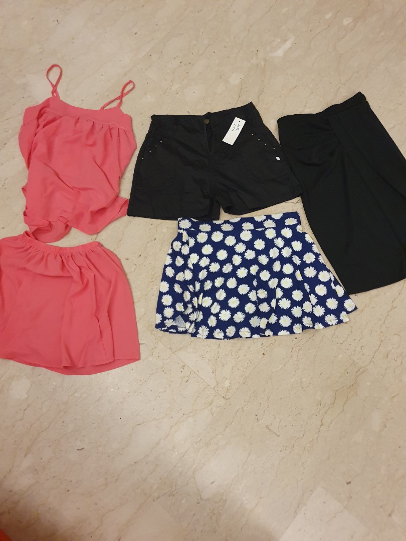 Bn top bottom sets@$10, Women's Fashion, Bottoms, Other Bottoms on ...
