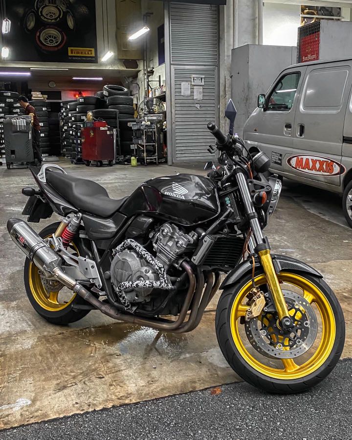 CB400SF Tank Wrap, Motorcycles, Motorcycle Accessories on Carousell