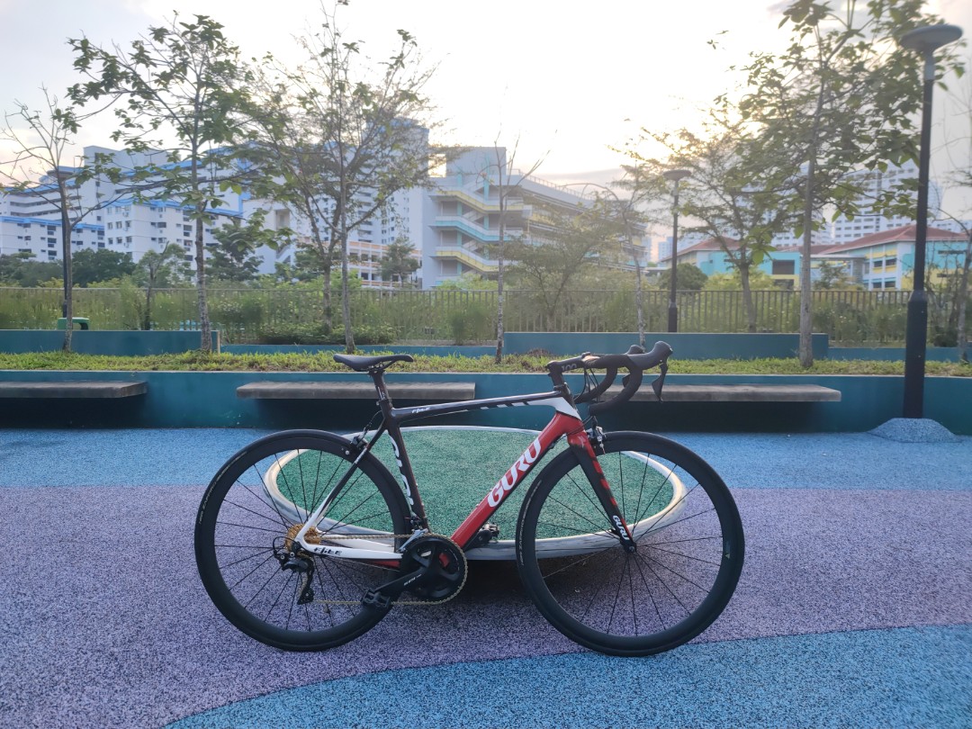 Guru flite full carbon road bike, Sports Equipment, Bicycles & Parts, Bicycles on Carousell