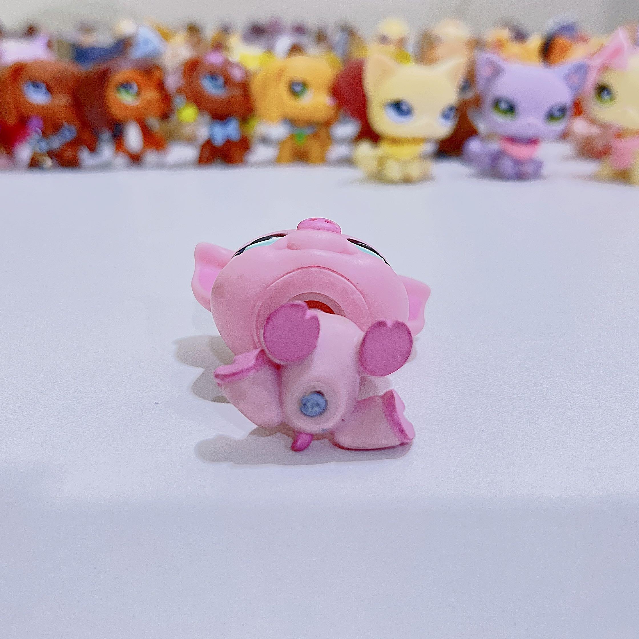 lps #330 pig littlest pet shop, Hobbies & Toys, Toys & Games on Carousell