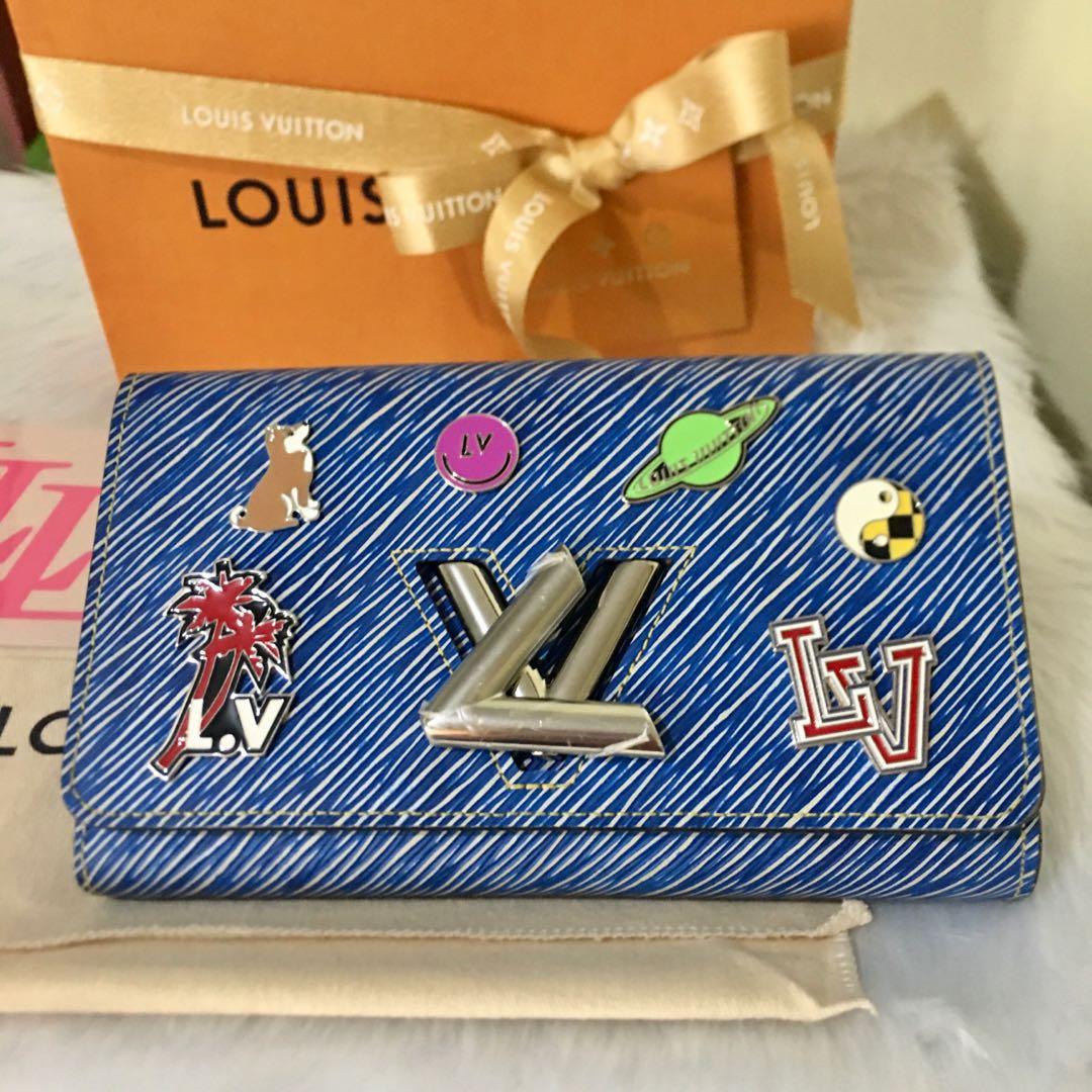 LV Wallet On Chain Twist Limited Edition, Women's Fashion, Bags ...