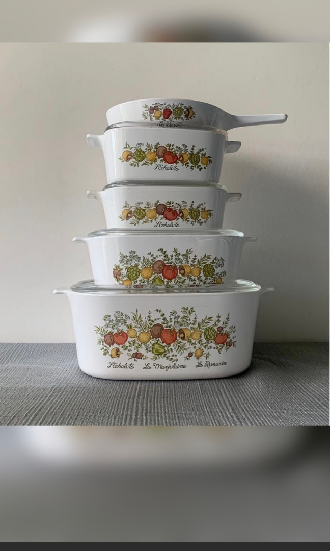 Pyrex collection set of 5, Furniture & Home Living, Kitchenware ...