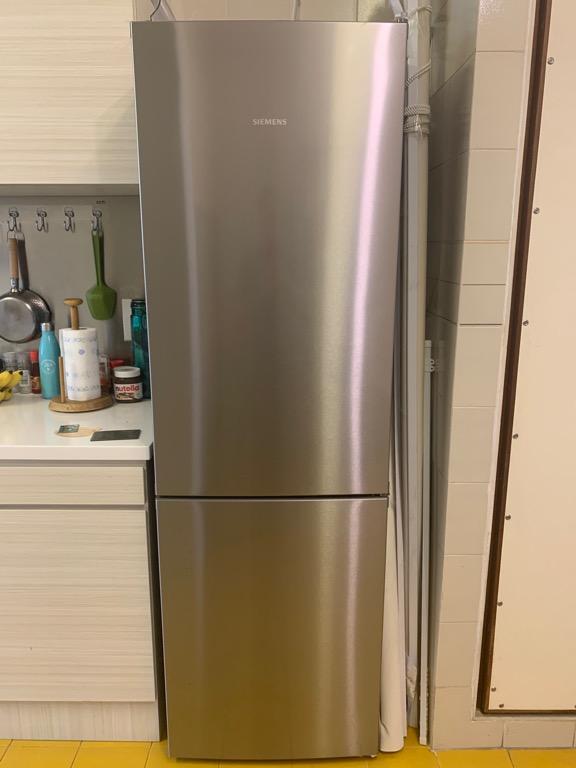 Siemens Double Door Refrigerator 323L, 家庭電器, 廚房電器, 雪櫃及冰櫃 - Carousell