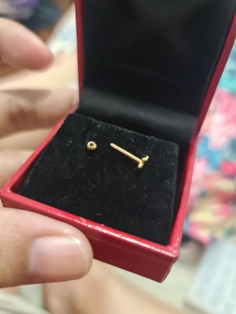 Star Solid gold star ball screw earrings, Women's Fashion, Jewelry ...