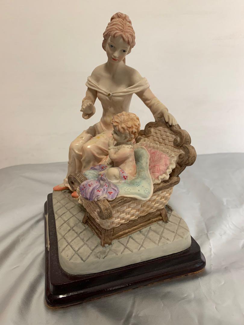 The Helena collection figurine, Hobbies & Toys, Memorabilia ...