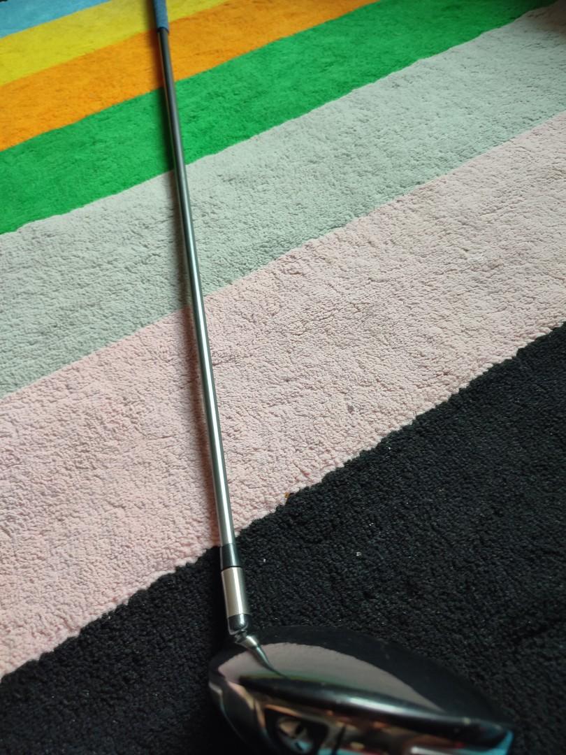 Titleist Driver 909 D2, Sports Equipment, Sports & Games, Golf on Carousell