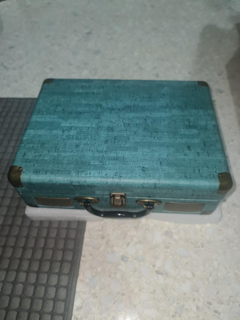 Turntable brand kedok, Audio, Portable Music Players on Carousell