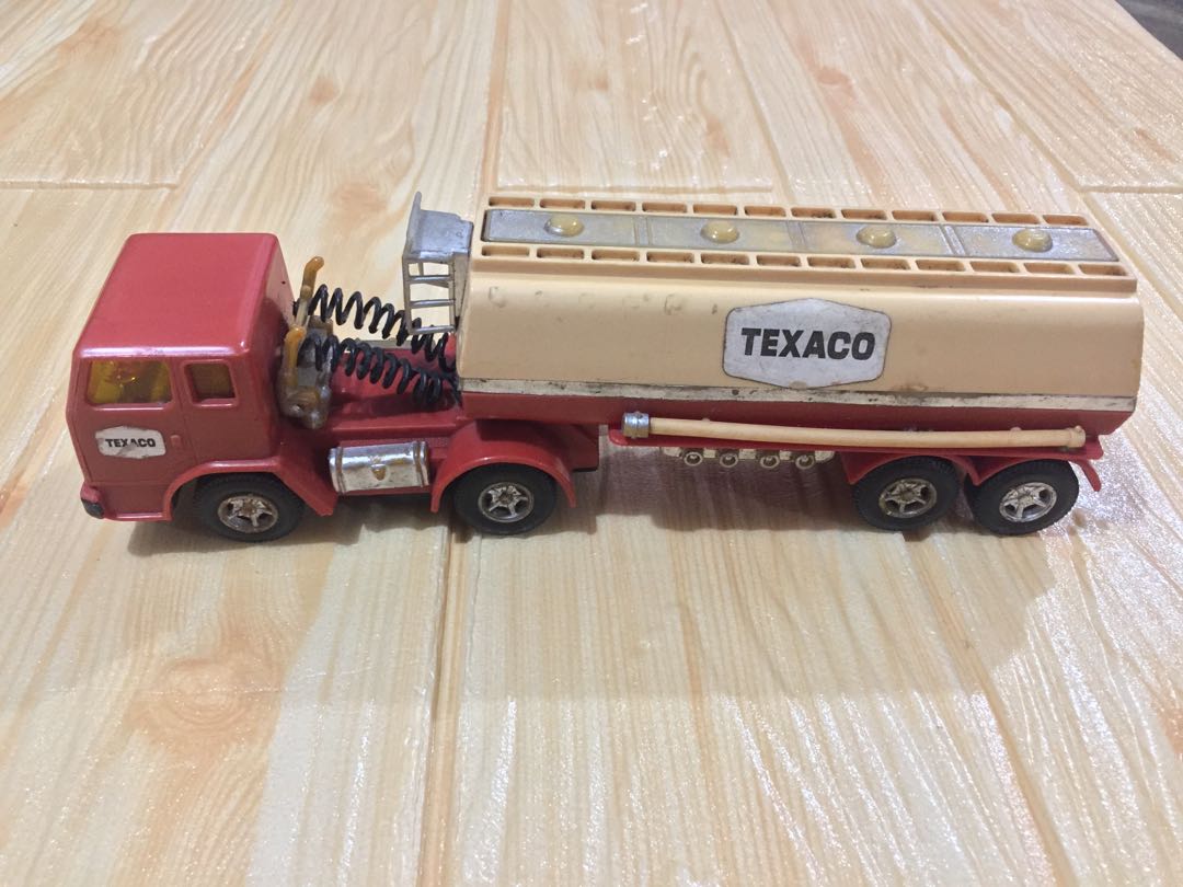 Vintage Texaco Trailer Truck.:-), Hobbies & Toys, Toys & Games on Carousell