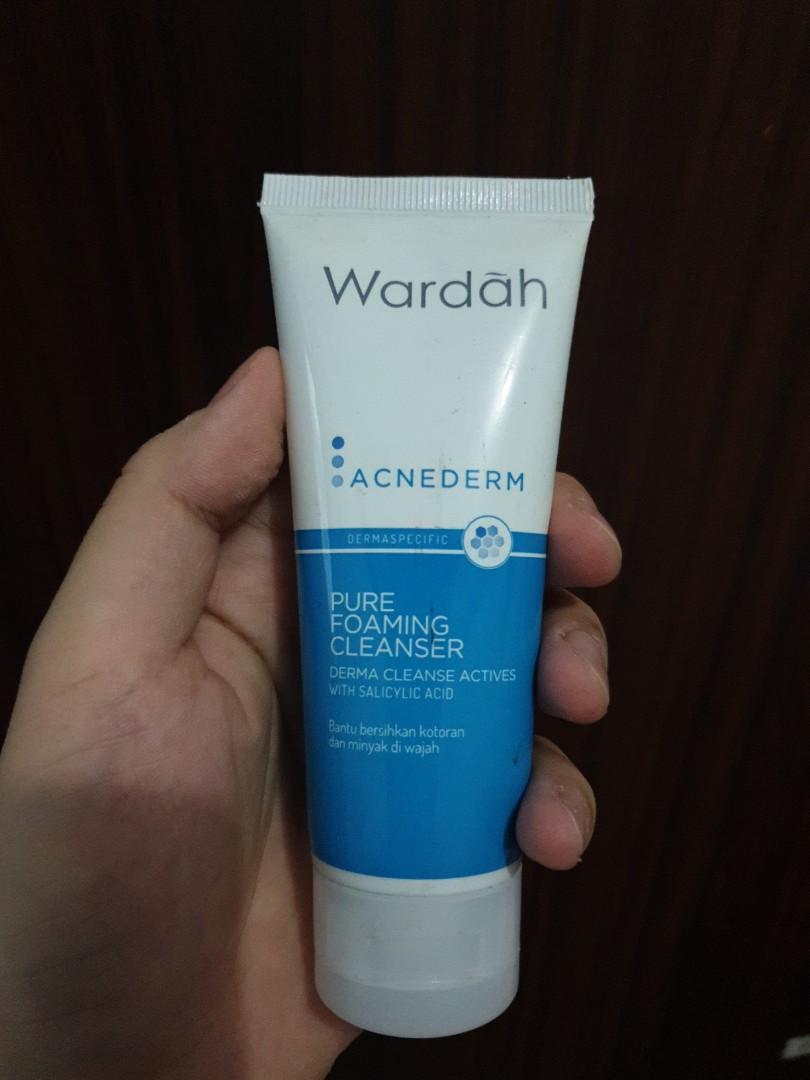 Wardah AcneDerm Cream Set, Kesehatan & Kecantikan, Kulit, Sabun & Tubuh ...