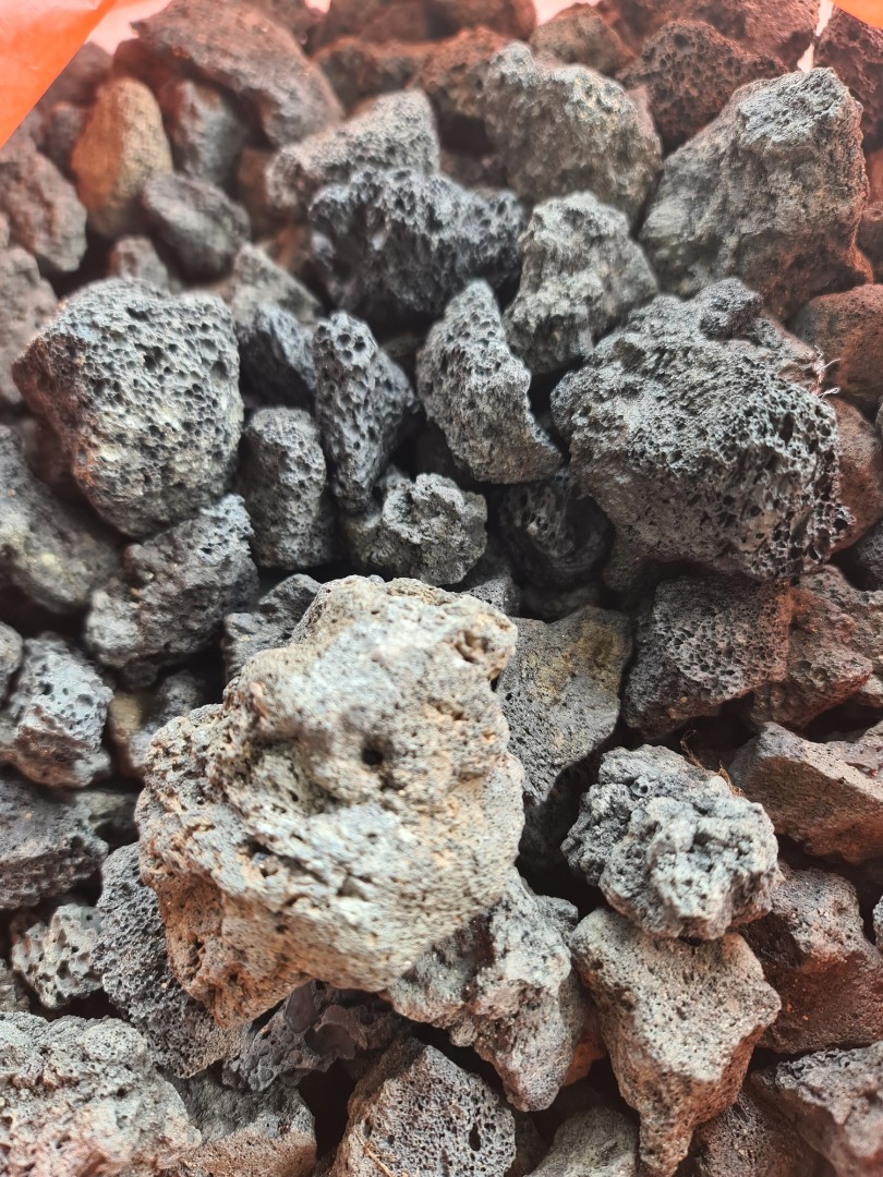 10 kg of aquascaping black lava rocks, Pet Supplies, Homes & Other Pet ...