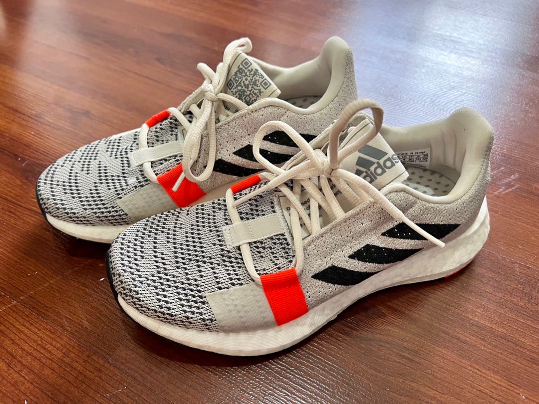 ADIDAS Pulse Boost, Women's Fashion, Footwear, Sneakers on Carousell