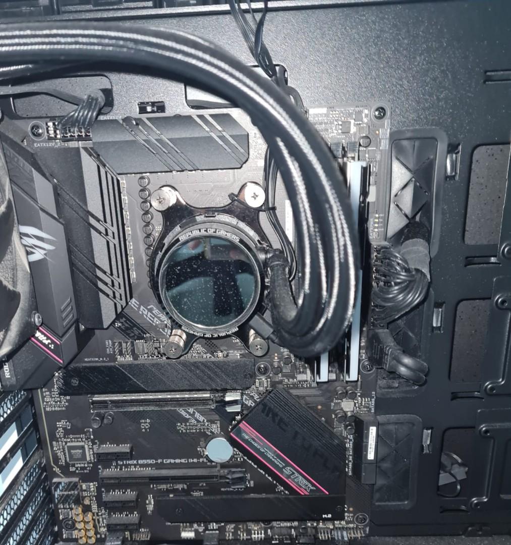 Asus Motherboard with Ryzen 5600x (in set) - ASUS ROG STRIX B550-F ...