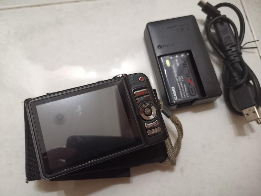 Casio Compact Camera, Photography, Cameras on Carousell