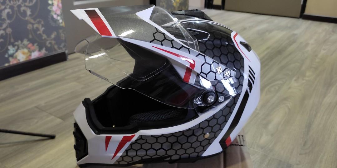 Full face visor helmet, Motorcycles, Motorcycle Apparel on Carousell