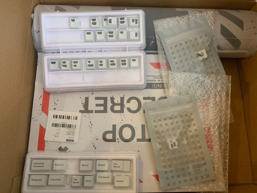 GMK Redacted Base Kit+ Novelties+ Rama Aluminium Artisan Keycap+ Rama ...