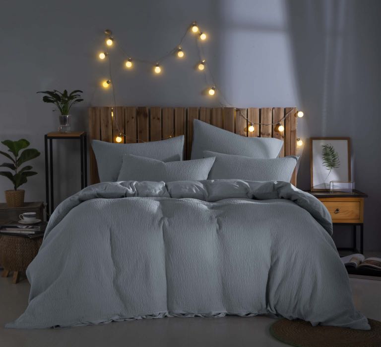 Hooga Kristen Queen Quilt Cover Set, Furniture & Home Living, Bedding ...
