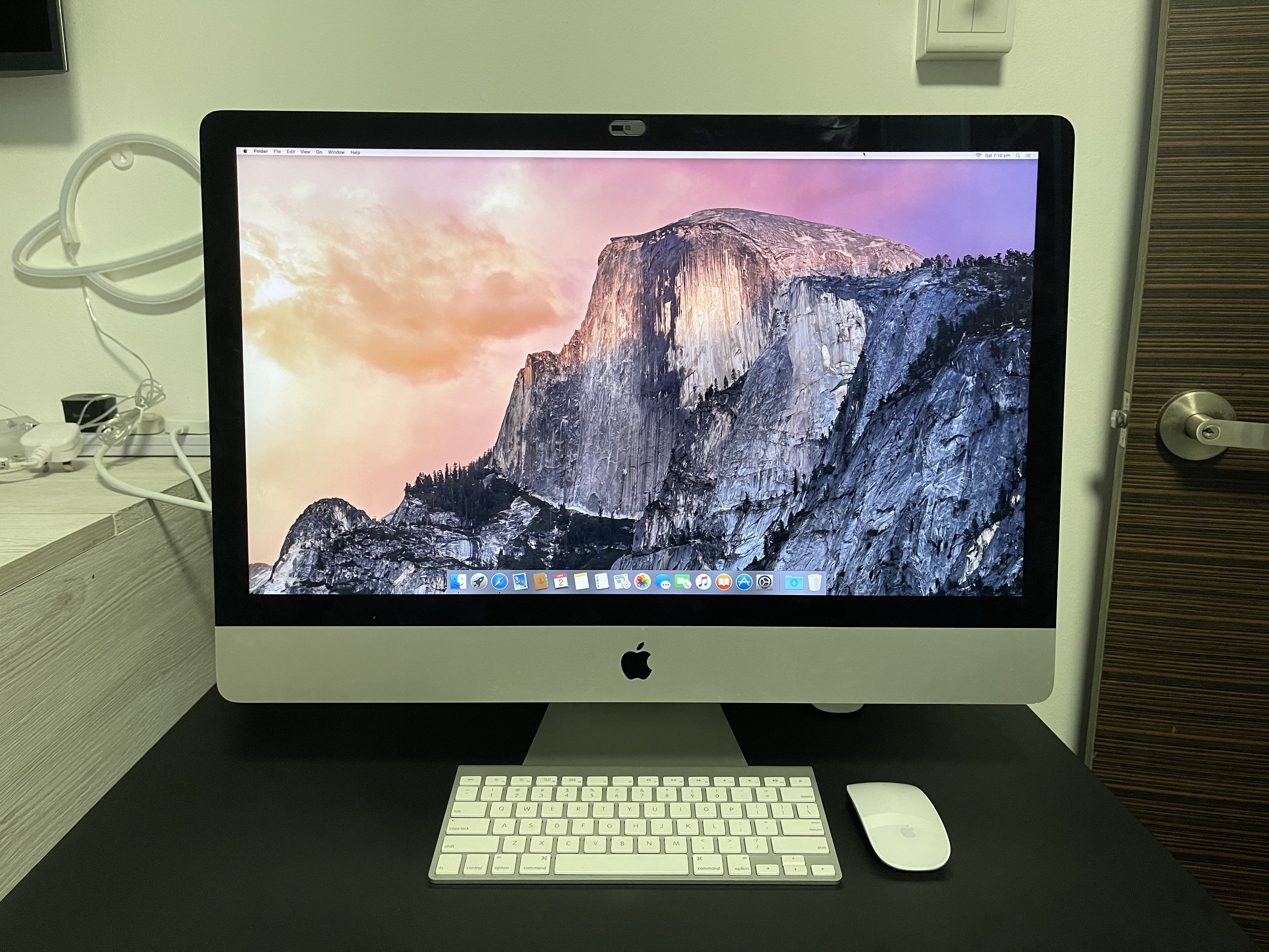 iMac 27 Inch, Computers & Tech, Desktops on Carousell