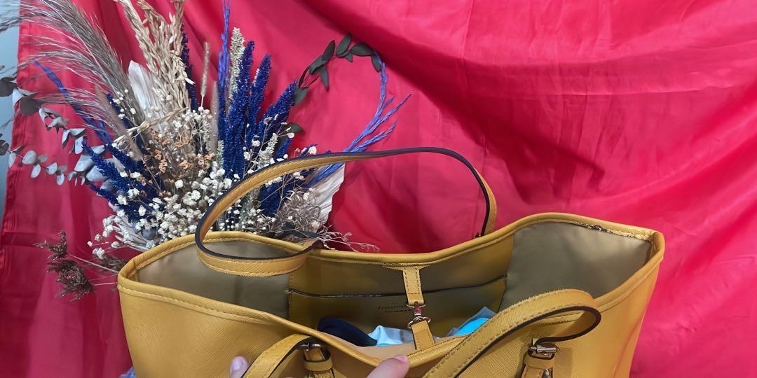 Koomook by Mook Medium Tote, Women's Fashion, Bags & Wallets, Tote Bags ...