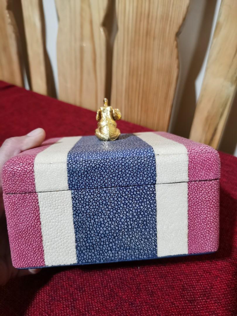 Manop rachote stingray leather jewelry box, Women's Fashion, Jewelry ...