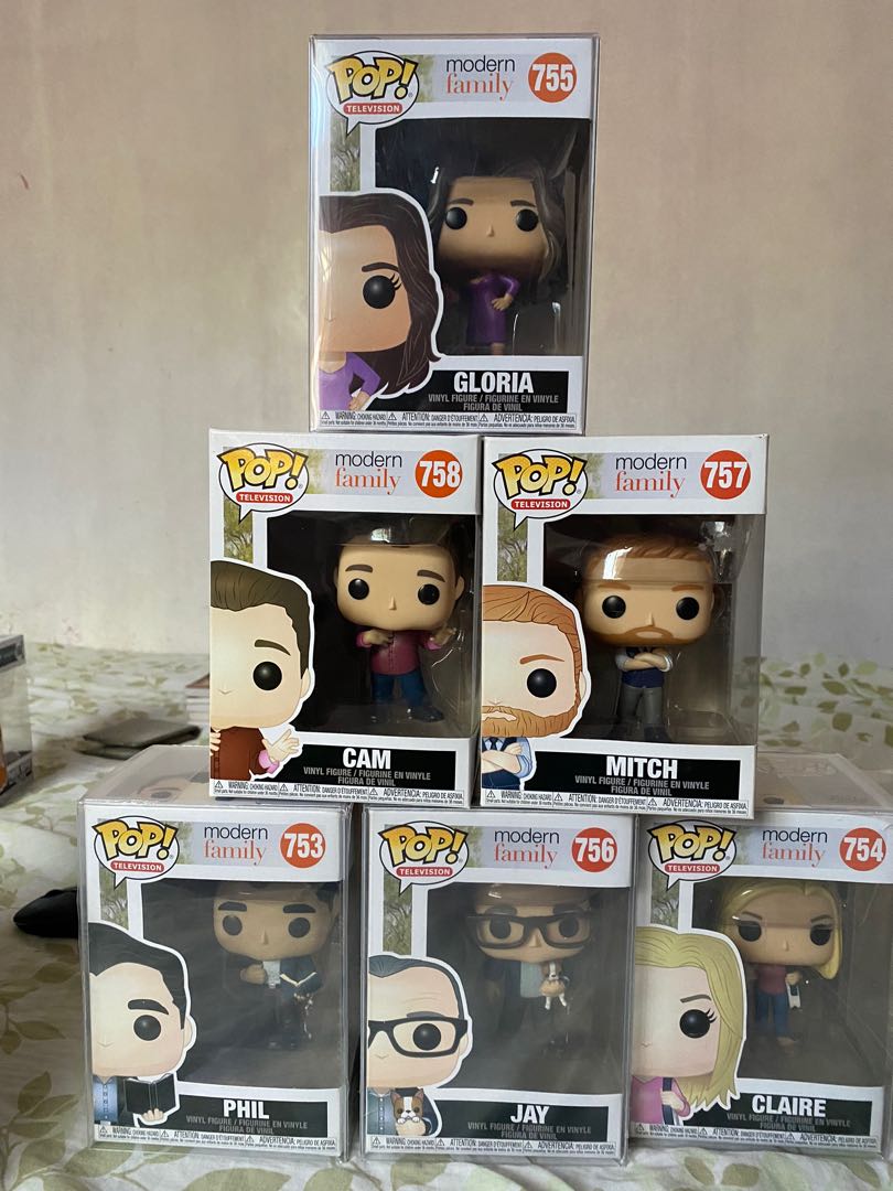 Modern Family Funko Pop Set, Hobbies & Toys, Toys & Games on Carousell