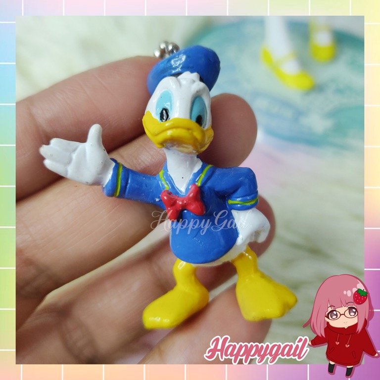 MR_0438 Disney Donald Duck Keycharm (Waving), Hobbies & Toys, Toys ...