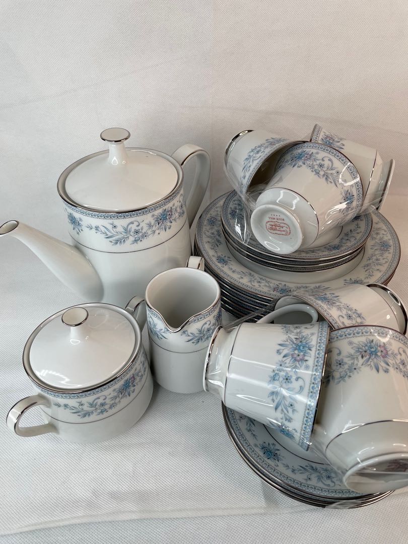 Noritake Blue Hill Teaset 21pcs, Furniture & Home Living, Kitchenware ...