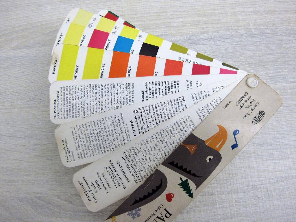 PANTONE Color Formula Guide 100 (1992-1993), 興趣及遊戲, 手作＆自家設計, 文具及工藝 - 畫作 ...