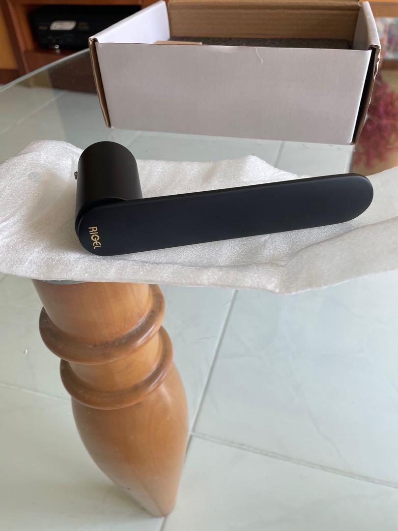 rigel toilet paper roll holder, Furniture & Home Living, Furniture ...