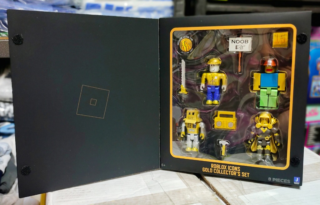 ROBLOX ICONS GOLD COLLECTOR'S SET, Hobbies & Toys, Toys & Games on ...