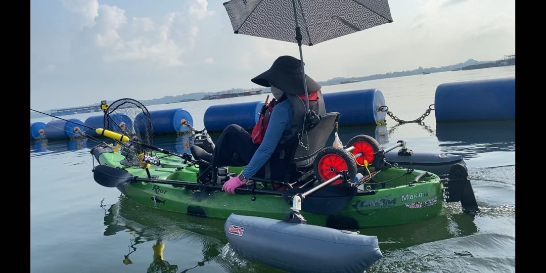 SCOTTY KAYAK OUTRIGGER STABILIZER VERY GOOD CONDITION FREE ADAPTER ...