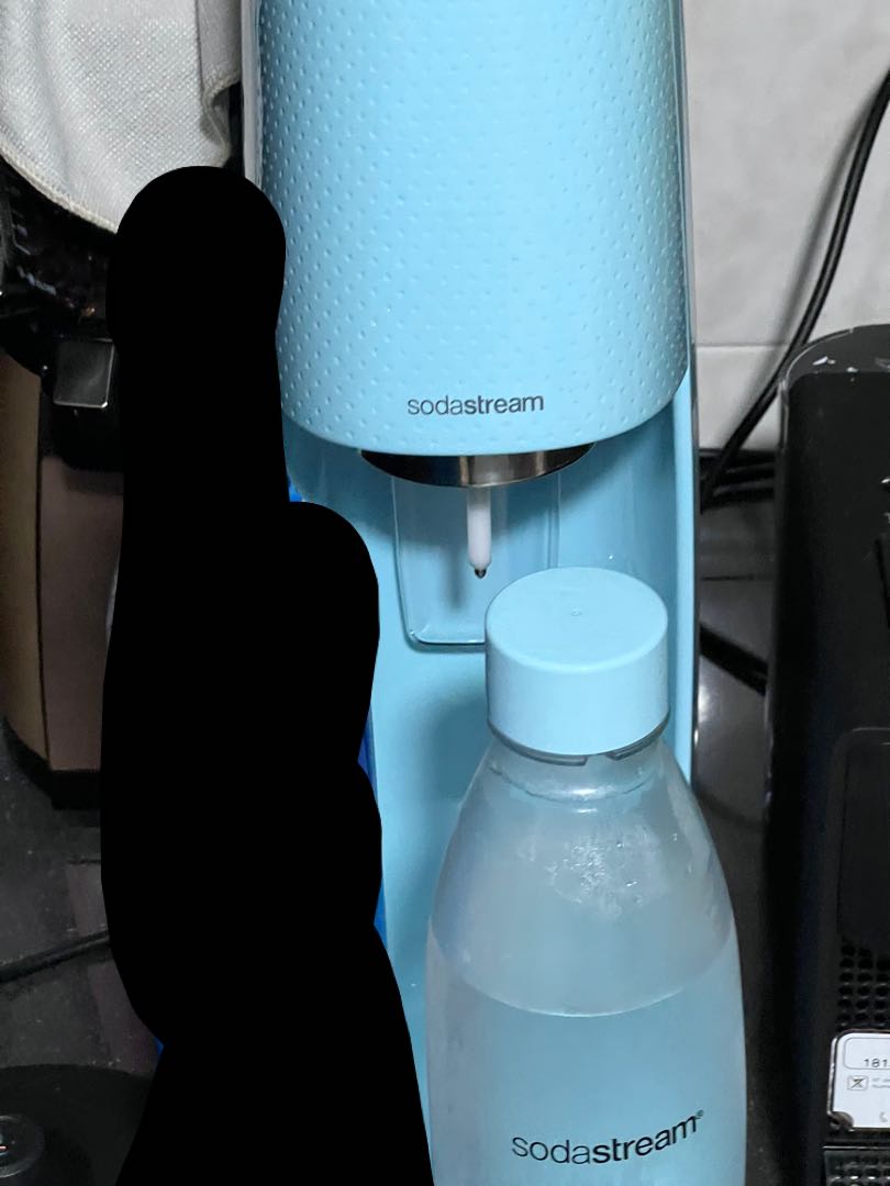 Sodastream Spirit Blue w/o CO2 canister., Food & Drinks, Beverages on ...