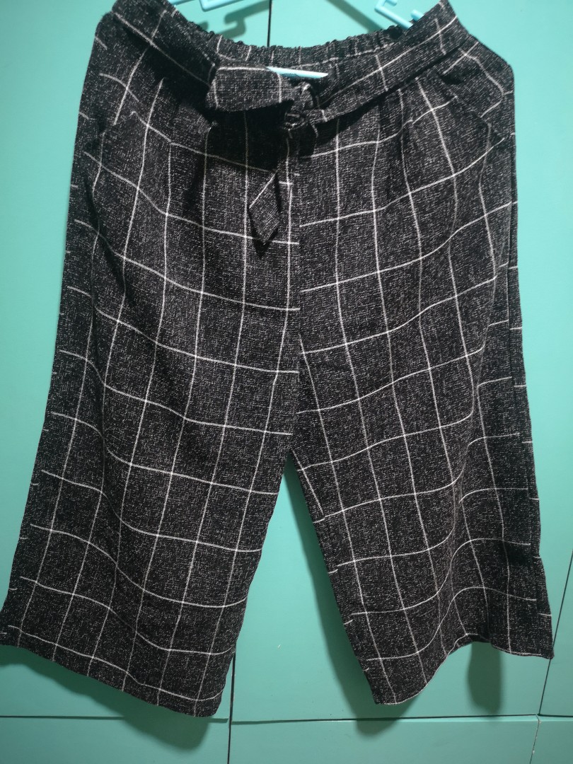 Square pants, Women's Fashion, Bottoms, Other Bottoms on Carousell
