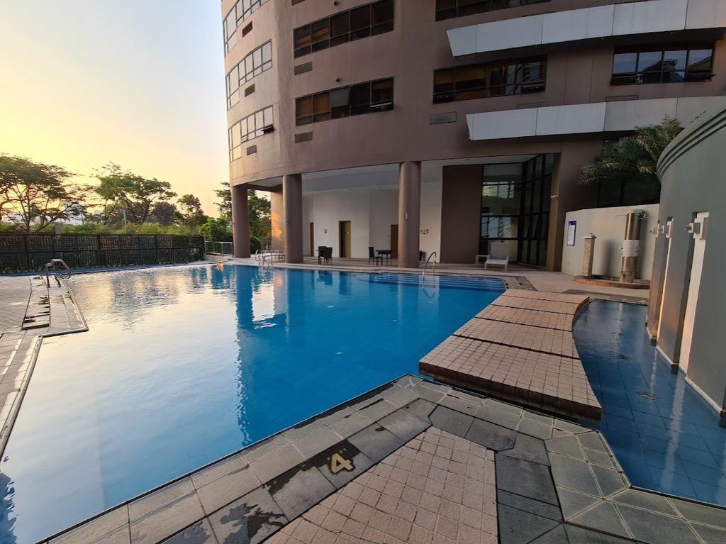 BGC Icon Residences Studio Unit w/ parking for sale, Property, For Sale ...